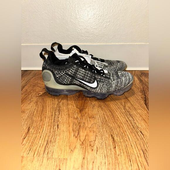 Nike | Shoes | Nike Air Vapormax 22 Fk Oreo Womens Sample | Poshmark